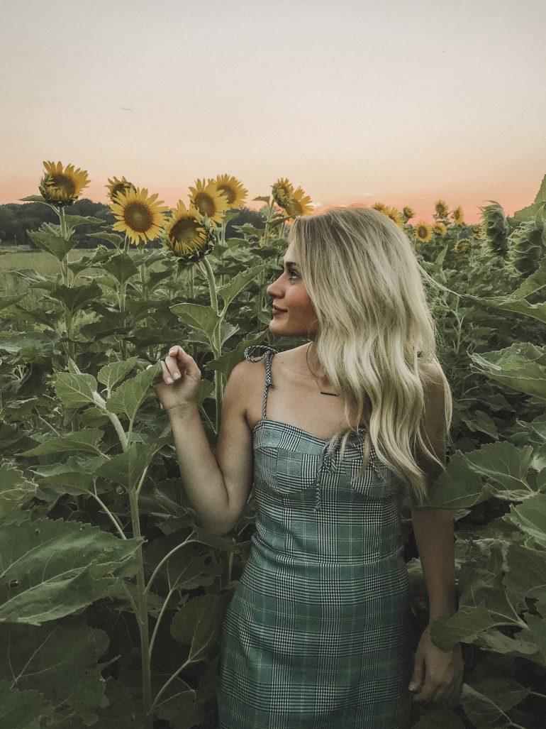 Maddie Joy @maddiee_joy - Kouturekitten Fashion Blog